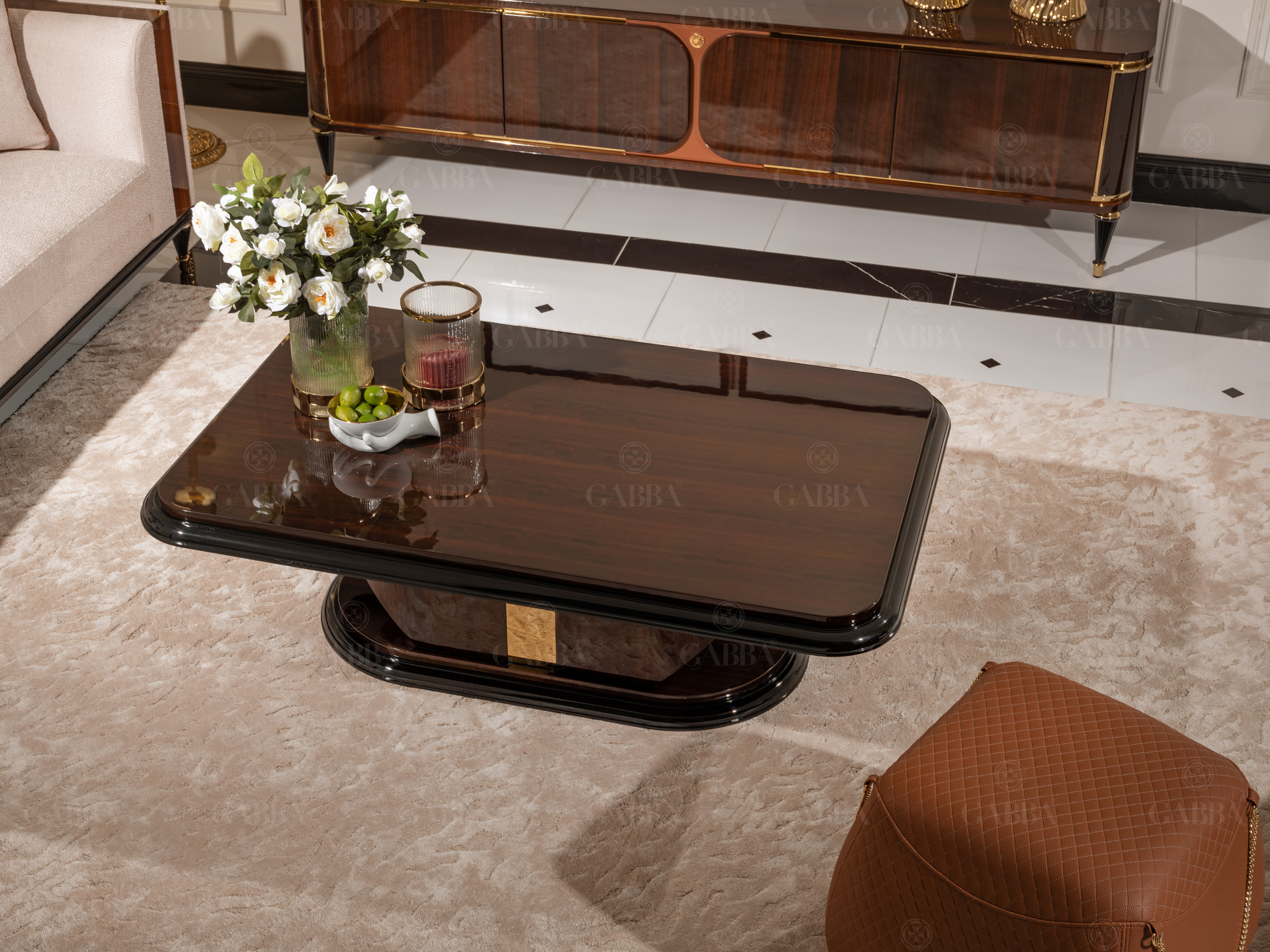 Stylish Middle Tables for Living Rooms | Mandiinteriors